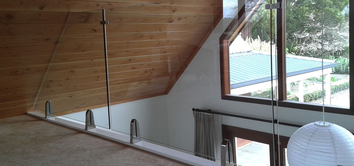 INTERIOR FENCE 2 - San Diego Glass Fencing